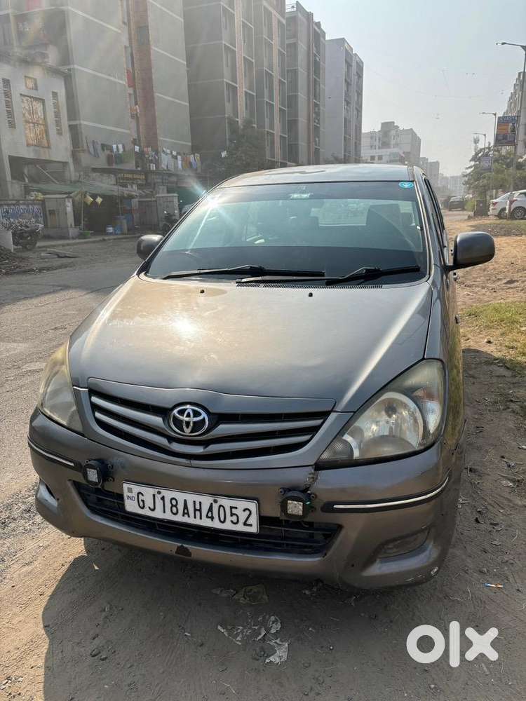 Toyota Innova 2010 Diesel Good Condition - Cars - 1796961033