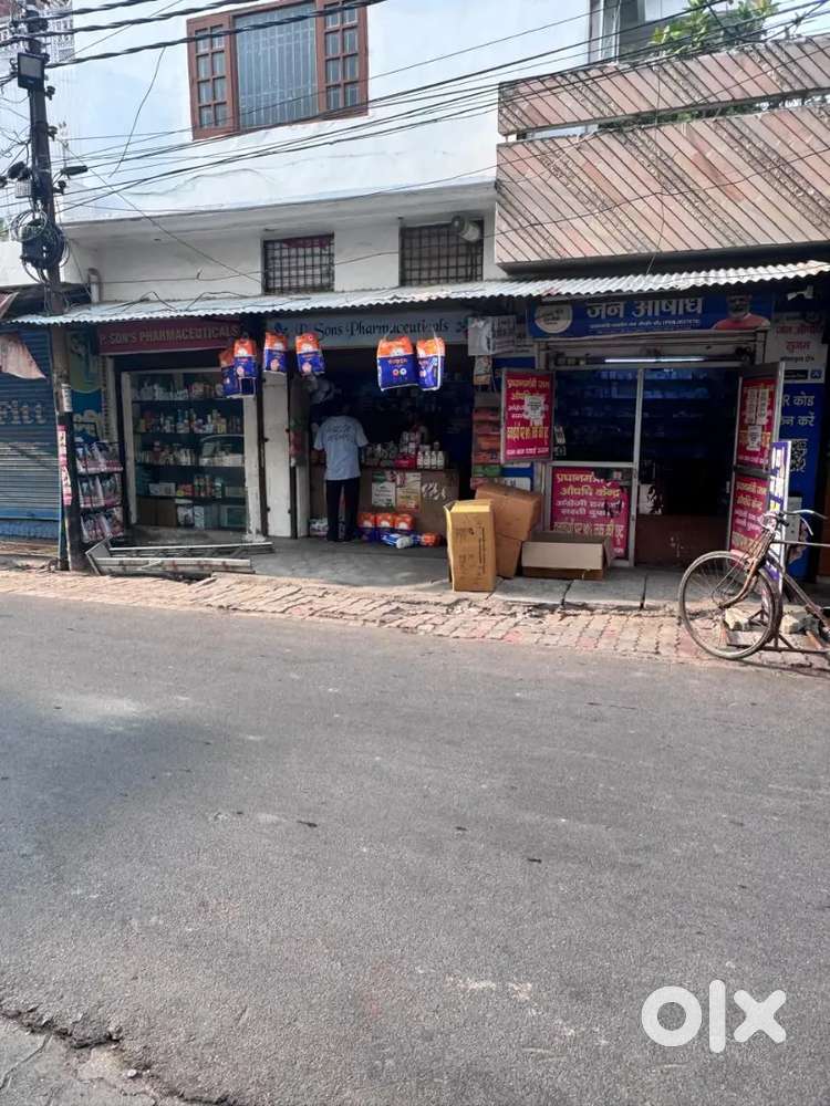 C block shop for rent - For Rent: Shops & Offices - 1810632534