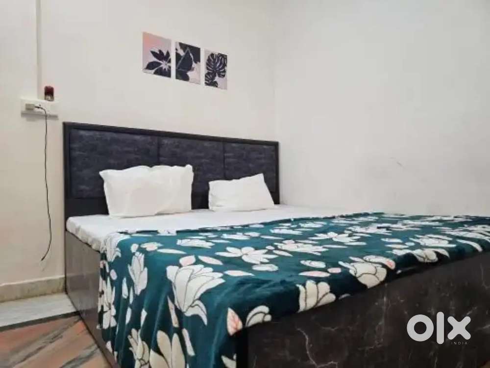 Room For Cou - PG & Guest Houses - 1819071082