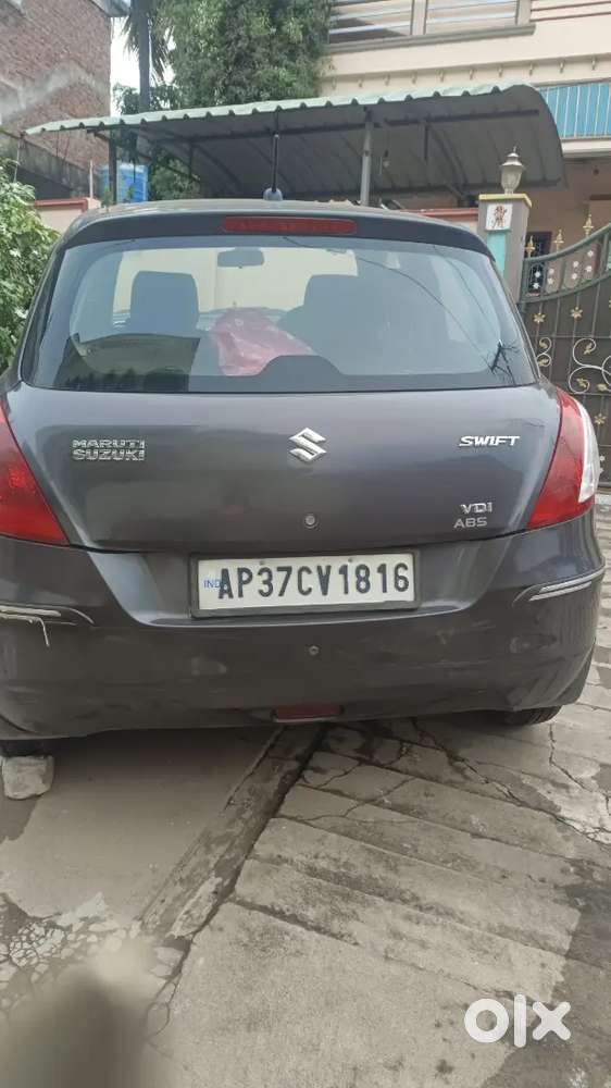 Maruti Suzuki Swift 2016 Diesel 109000 Km Driven - Cars - 1813970848