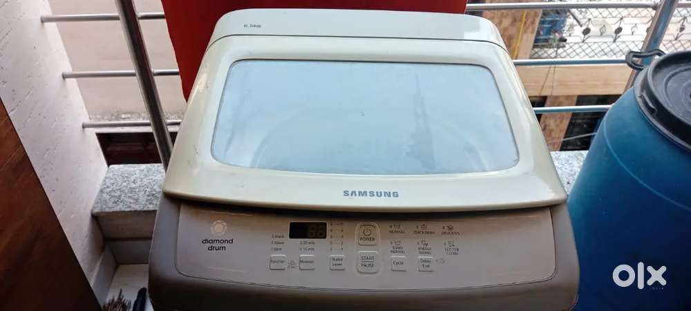 Samsung Automatic machine in good condition - Washing Machines - 1802011296