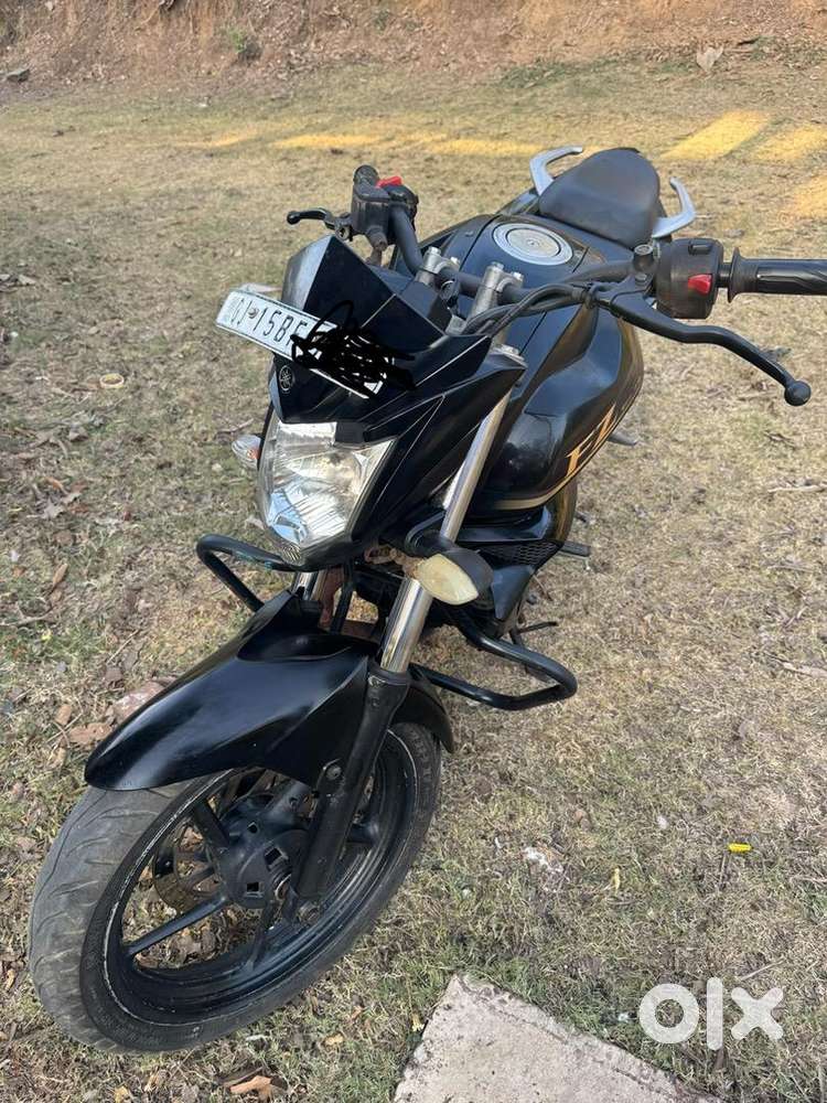 YAMAHA FZ V2 - Motorcycles in Pardi-Killa, Valsad - 1842518247