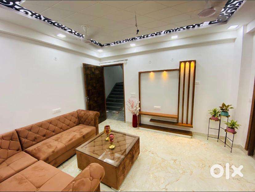 Large & Luxury 3 bhk flat in lowrise society - For Sale: Houses ...