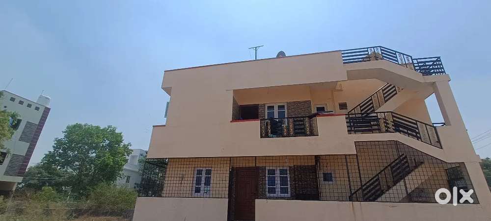 Building & plot for sale - For Sale: Houses & Apartments - 1801723374