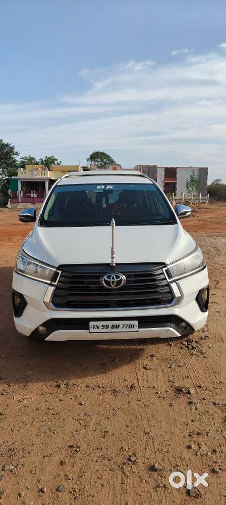 Toyota Innova Crysta 2.4 G MT, 2017, Diesel - Cars - 1812504380