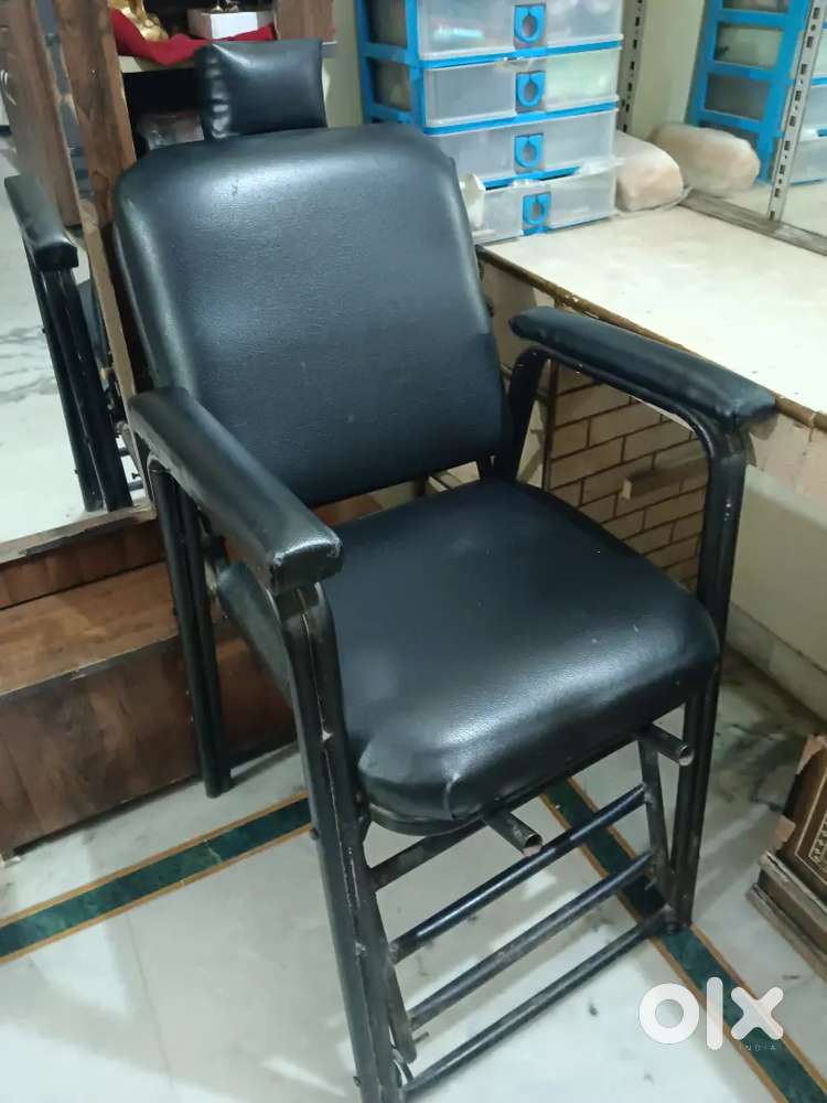 Salon Chair Buy Sell Used Furniture in Chandigarh OLX