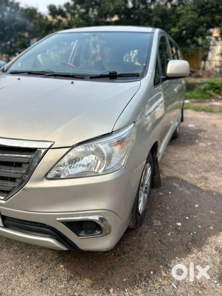 Toyota Innova 2.5 G (Diesel) 8 Seater, 2015, Diesel - Cars - 1809366920