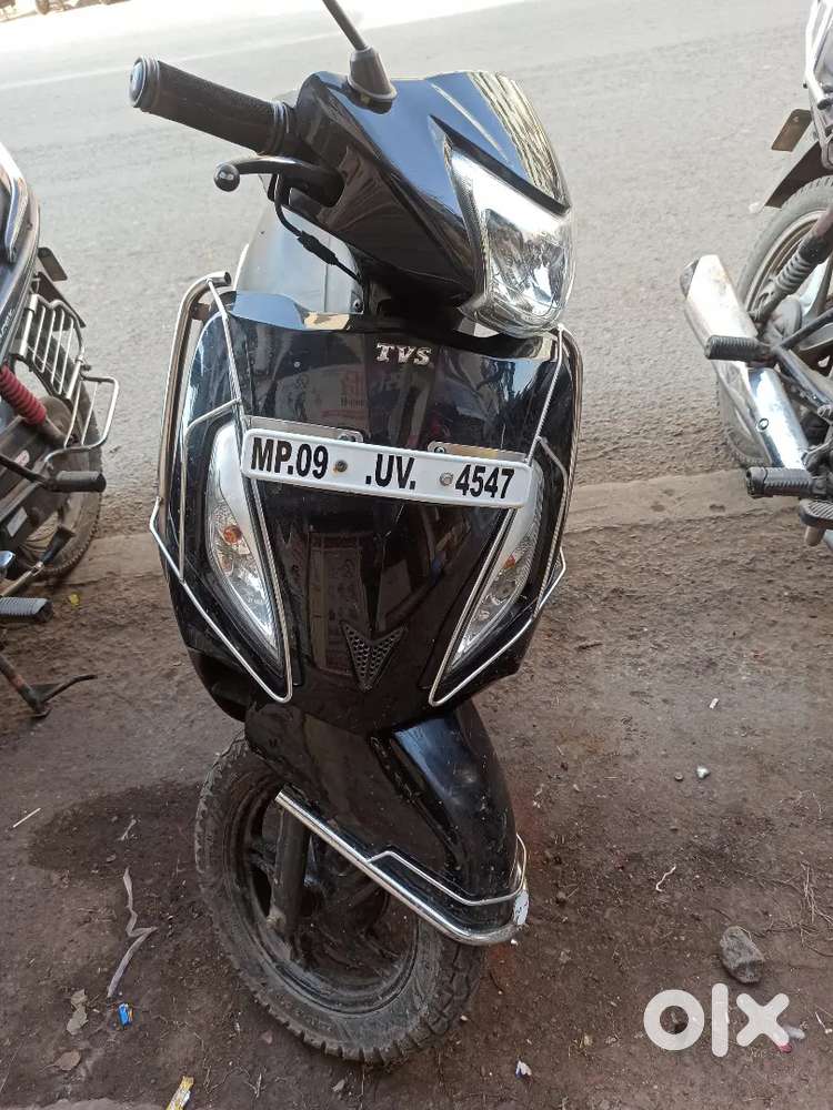 Tvs jupiter Bs 6 model - Scooters - 1797648673