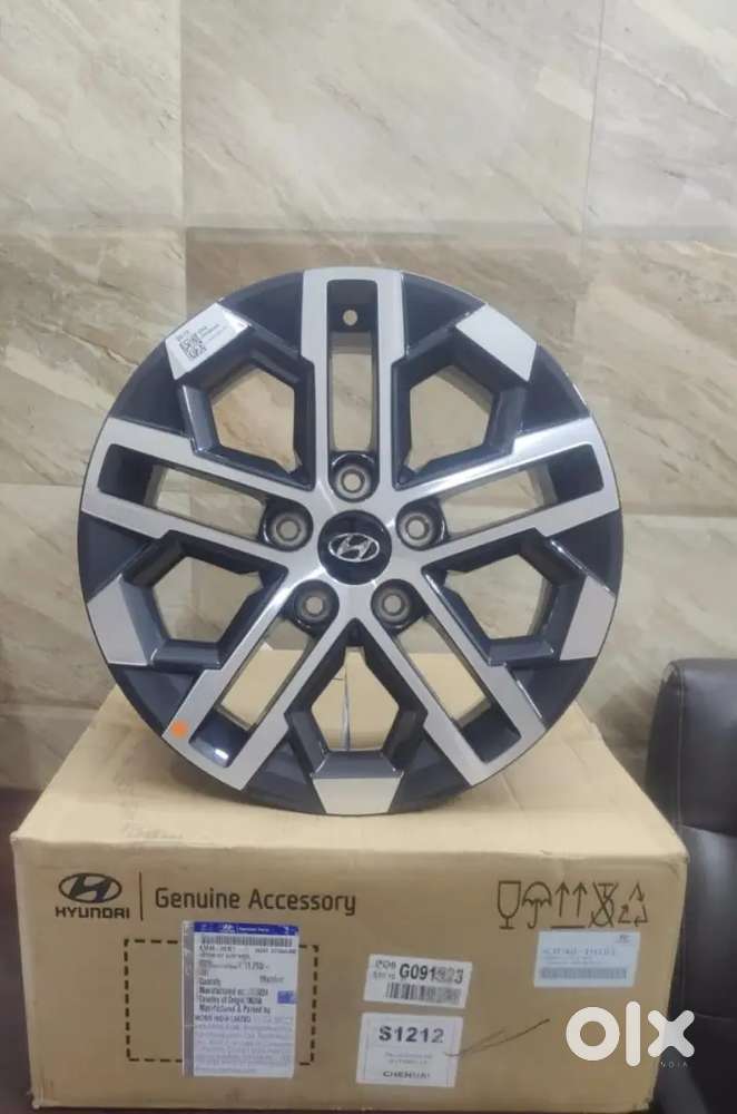 Hyundai venue alloy wheels available best price - Spare Parts - 1798924402