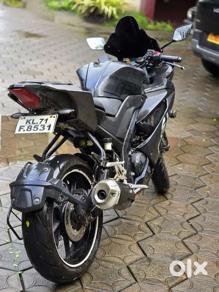 R15 V3 IN GOOD CONDITION - Motorcycles - 1808440035