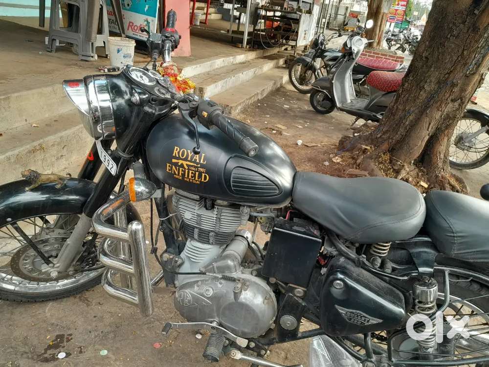 Motorcycles Royal Enfield Classic 350 in Gorwa ITI, Free classifieds in Gorwa ITI | OLX