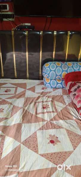 Old Bed. Buy Sell Used Beds Wardrobes in West Bengal OLX