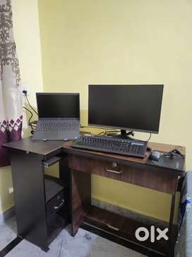 Computer Table Buy Sell Used Other Household Items in Rohini OLX