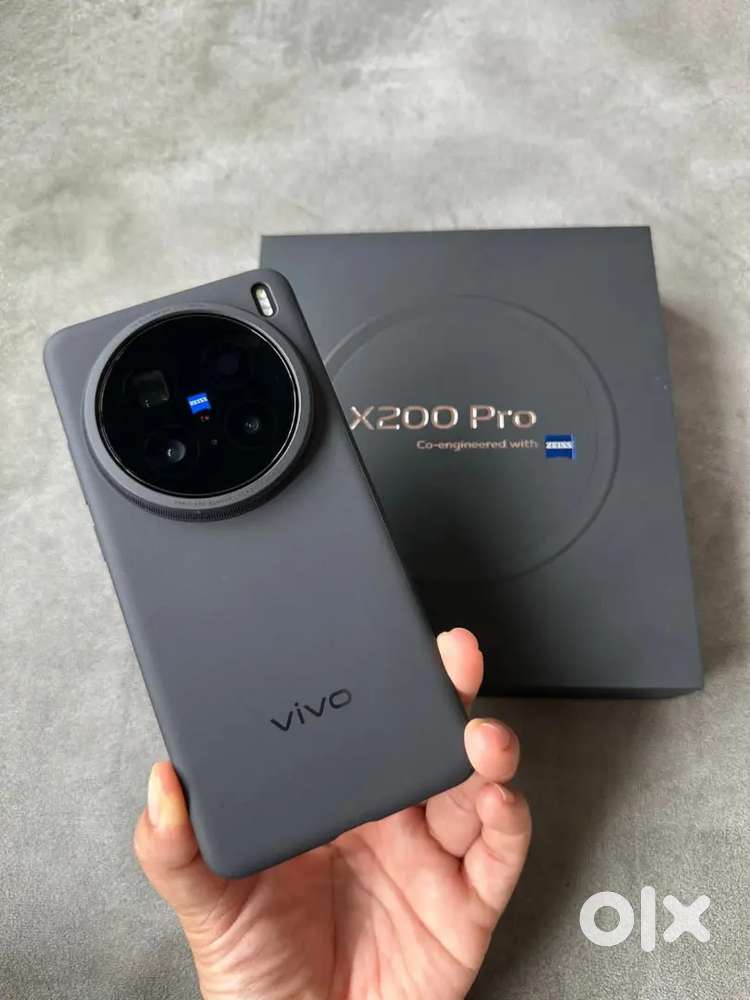 Vivo x200 pro 16gb Ram 512gb rom - Mobile Phones - 1814099674