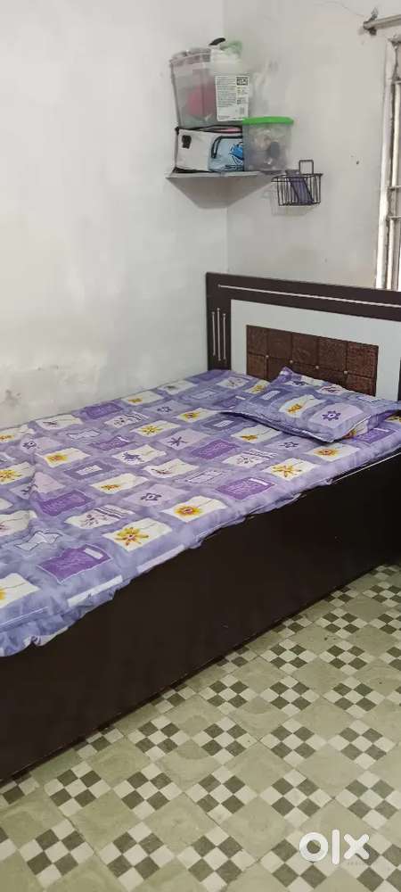 Seti Buy Sell Used Beds Wardrobes in Naranpura OLX