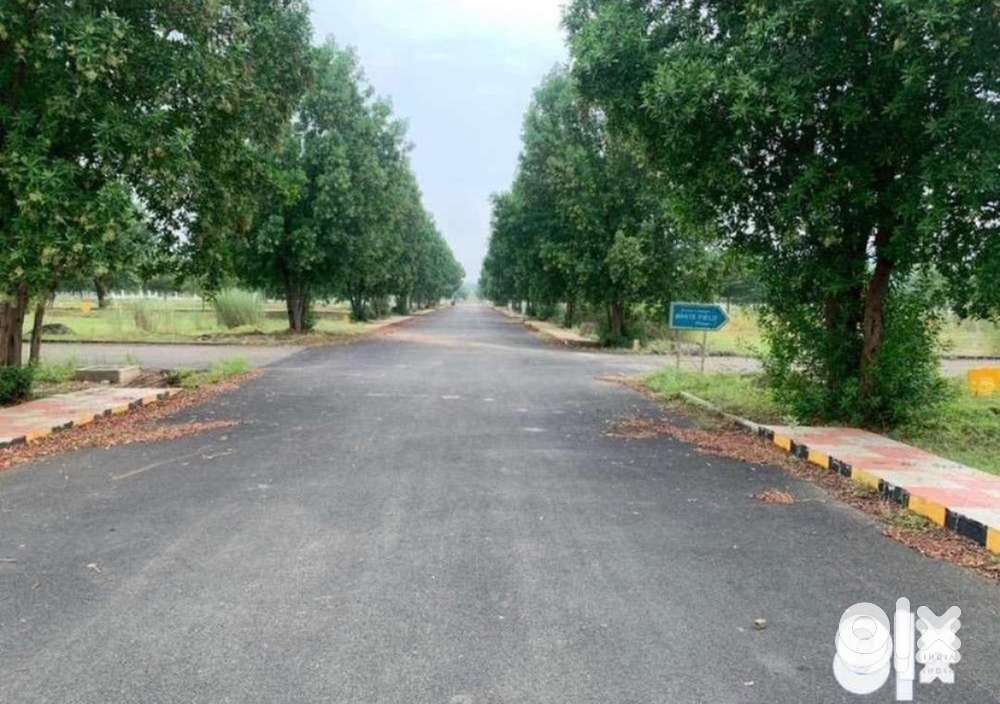Prime area - highway facing layout plot - VUDA and RERA APPROVED ...