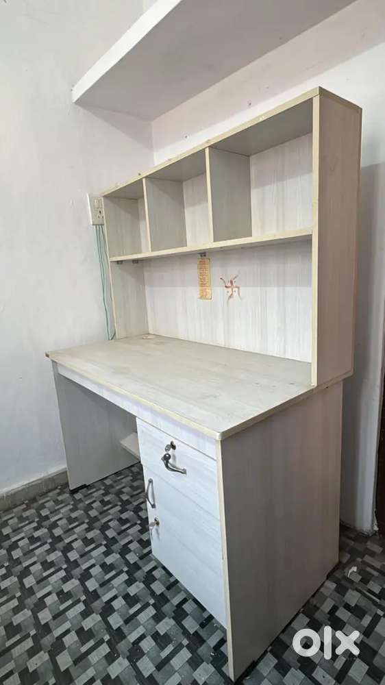 Study/work table - Kids Furniture - 1808953493