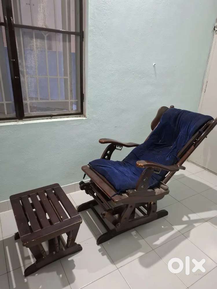 Rocking wooden chair - Sofa & Dining in Vishweshwara Nagar, Coimbatore ...