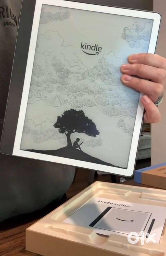 64GB - Amazon Kindle Scribe (2nd Gen 2024) pickup or courier available ...