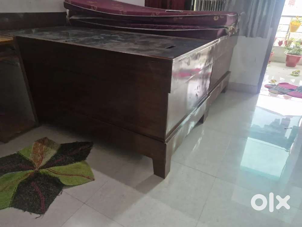 double bed lohe ka with box and with tijori - Beds & Wardrobes - 1816749107