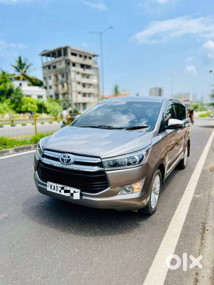 Toyota Innova Crysta 2.8Z Automatic, 2016, Diesel - Cars - 1815303842