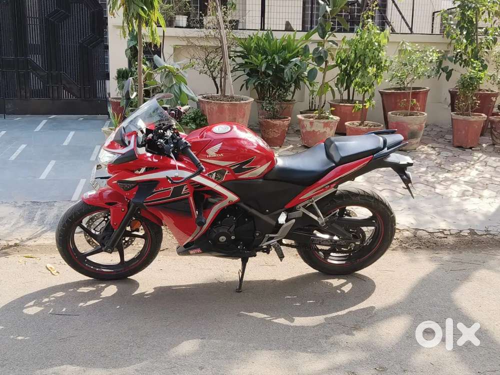 Less Driven, fully serviced, fully loaded - Motorcycles - 1804229753