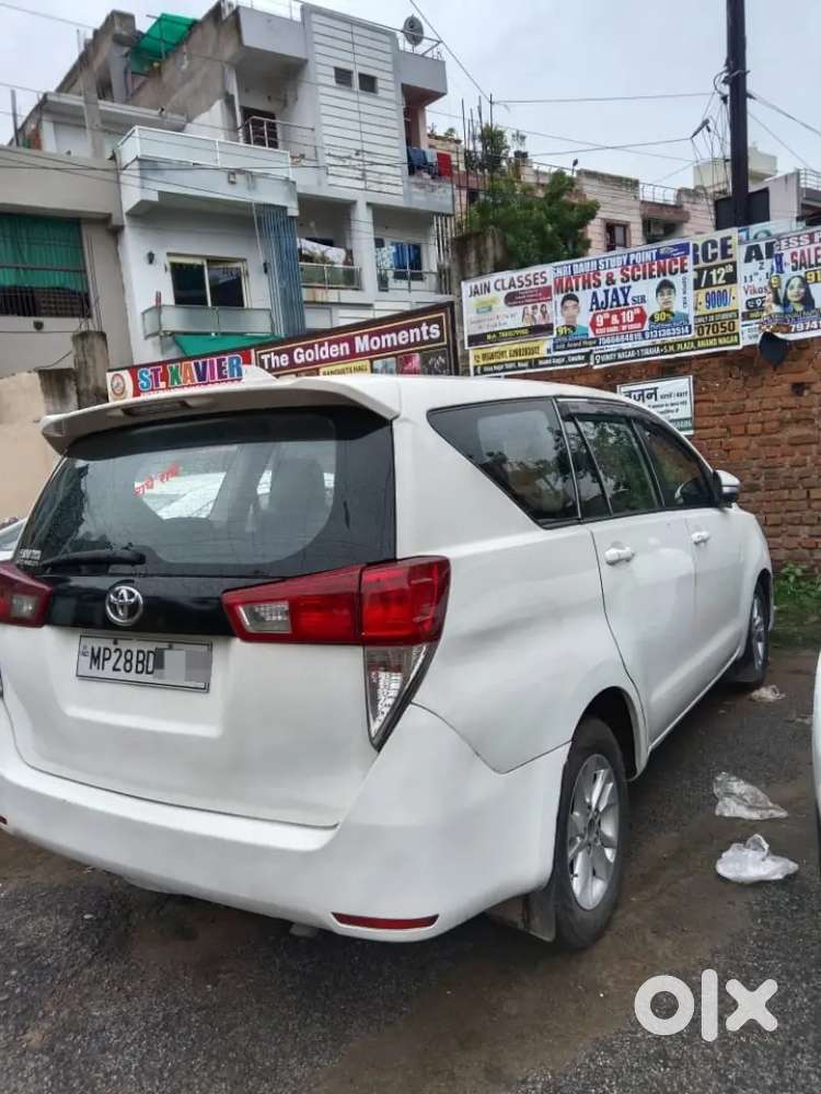 Toyota Innova Crysta 2017 Diesel Well Maintained - Cars - 1813372906