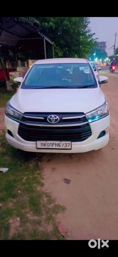 Toyota Innova Crysta 2017 Diesel 88000 Km Driven - Cars - 1810510860