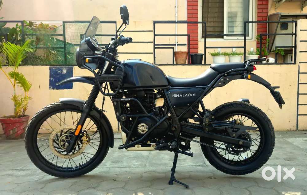 Royal Enfield Himalayan 411 – Granite Black (2022) - Motorcycles ...
