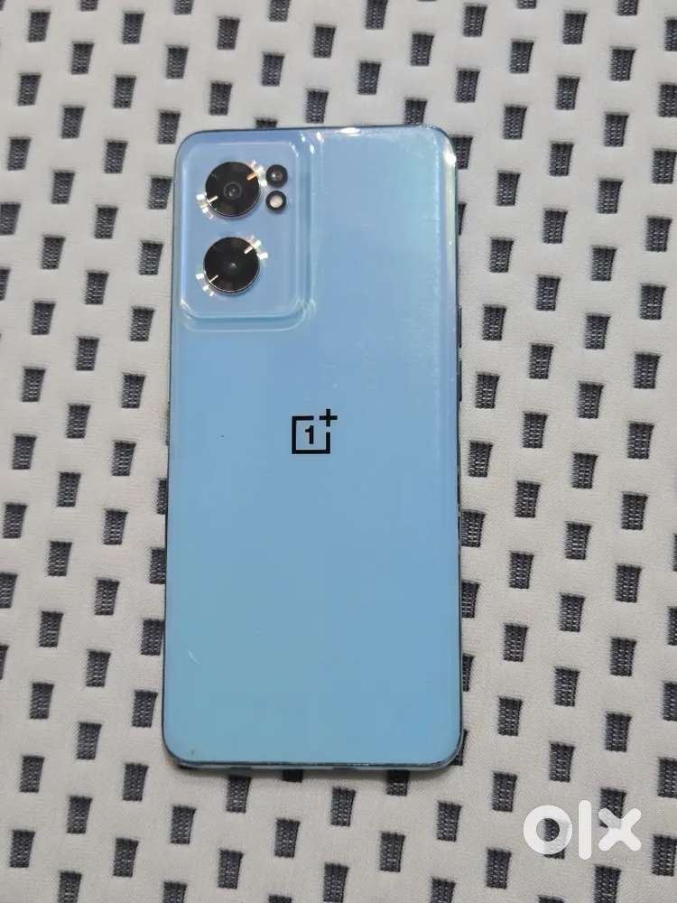 One plus nord CE2 - Mobile Phones - 1817175809