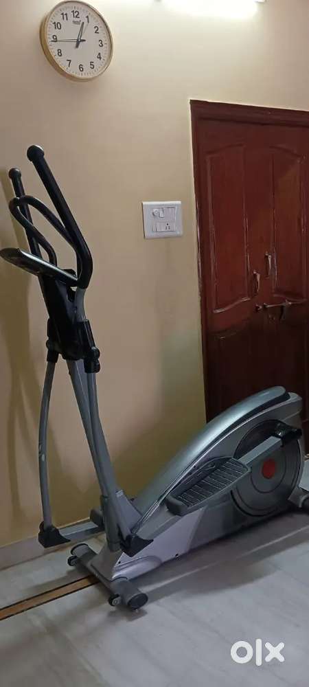 Aerofit elliptical orbital full body Cross Trainer - Gym & Fitness ...