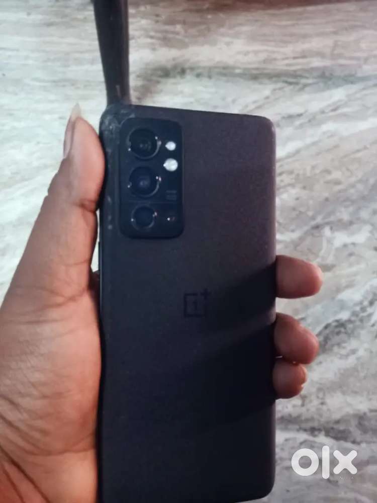 Oneplus 9rt - Mobile Phones - 1813771664