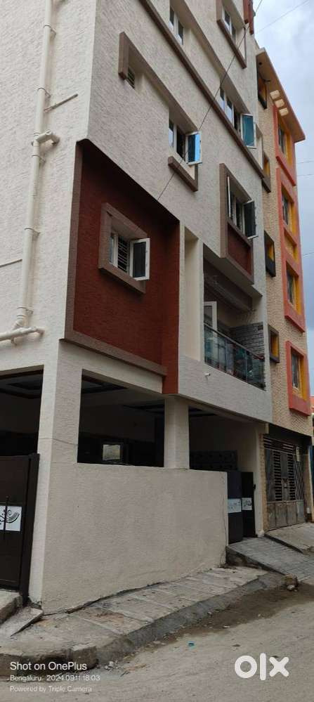 1BHK Semi-Furnished Independent Builder Floor Flat - For Rent: Houses ...