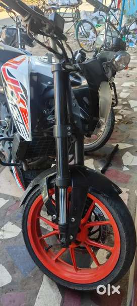 Duke 125 second hand olx store