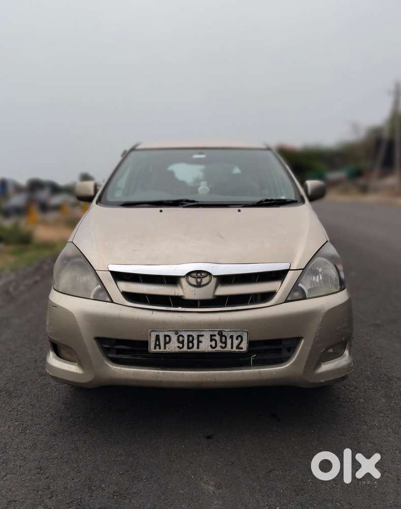 Toyota Innova 2009-2011 2.5 GX 8 STR, 2006, Diesel - Cars - 1805303520