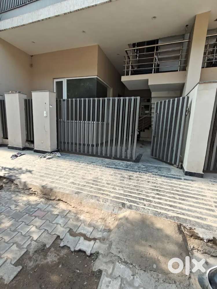 160 gaz new kothi for sale 4bhk kothi car parking near kfc - For Sale ...