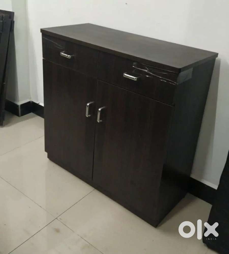 Cabinet Buy Sell Used Furniture in Mumbai OLX