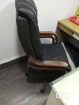 Old office chair olx store