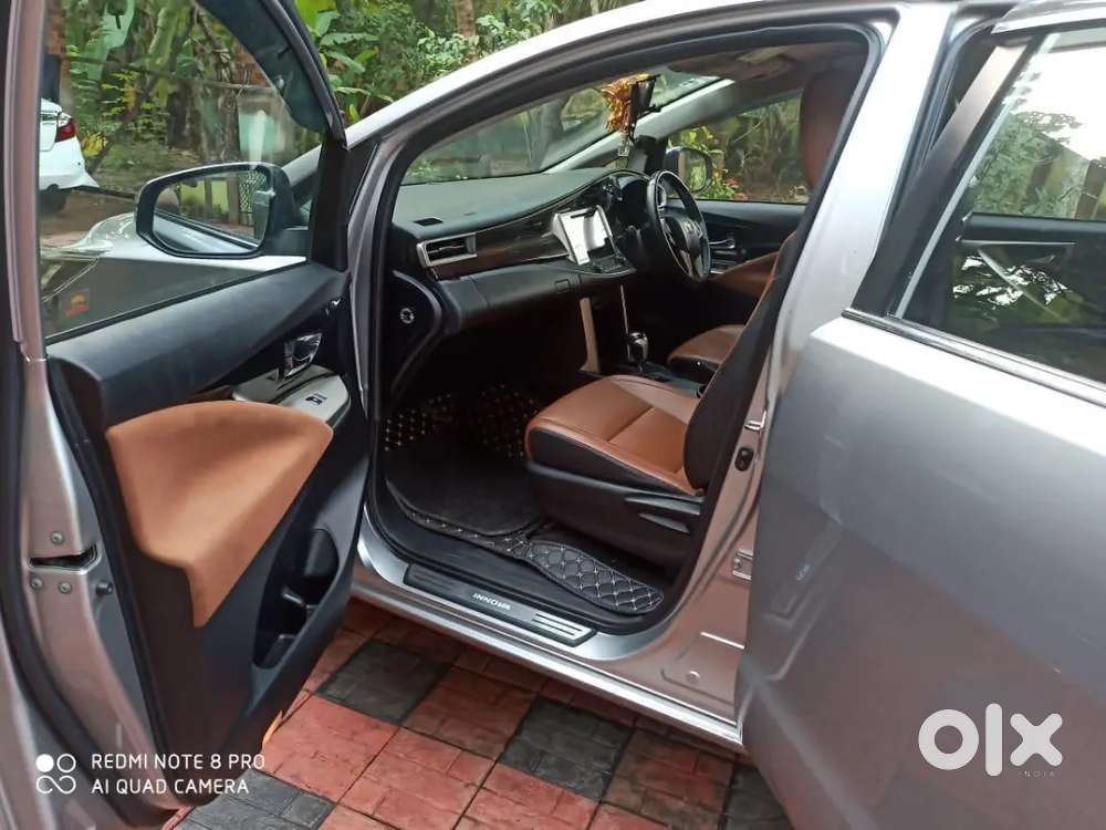 Toyota Innova Crysta 2019 Diesel 97000 Km Driven - Cars - 1829916938