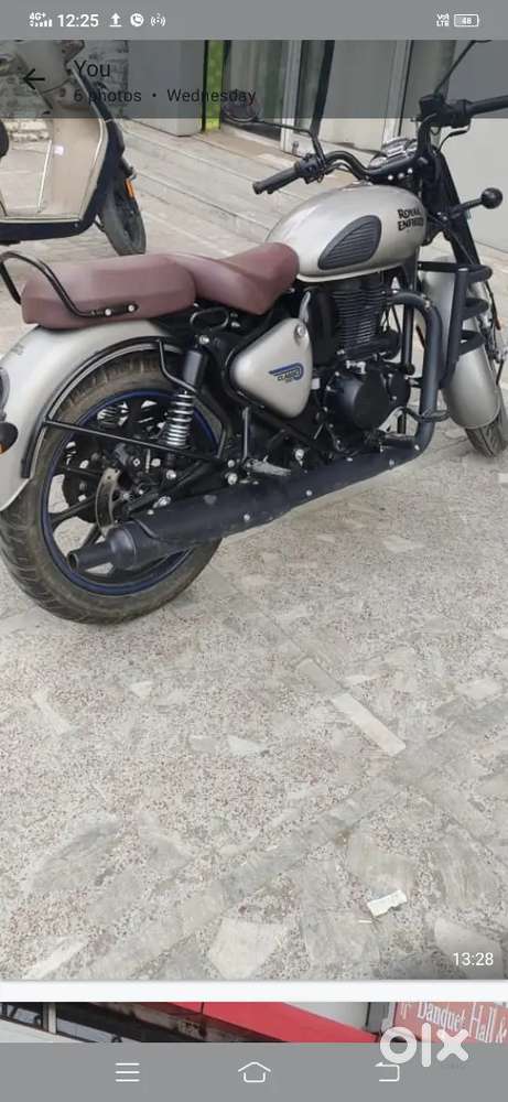 Classic 350 - Motorcycles - 1797435776