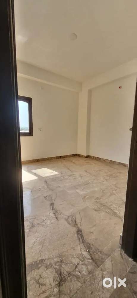 Two rooms set for rent in mahamanpuri colony sundarpur Lanka Varanasi ...