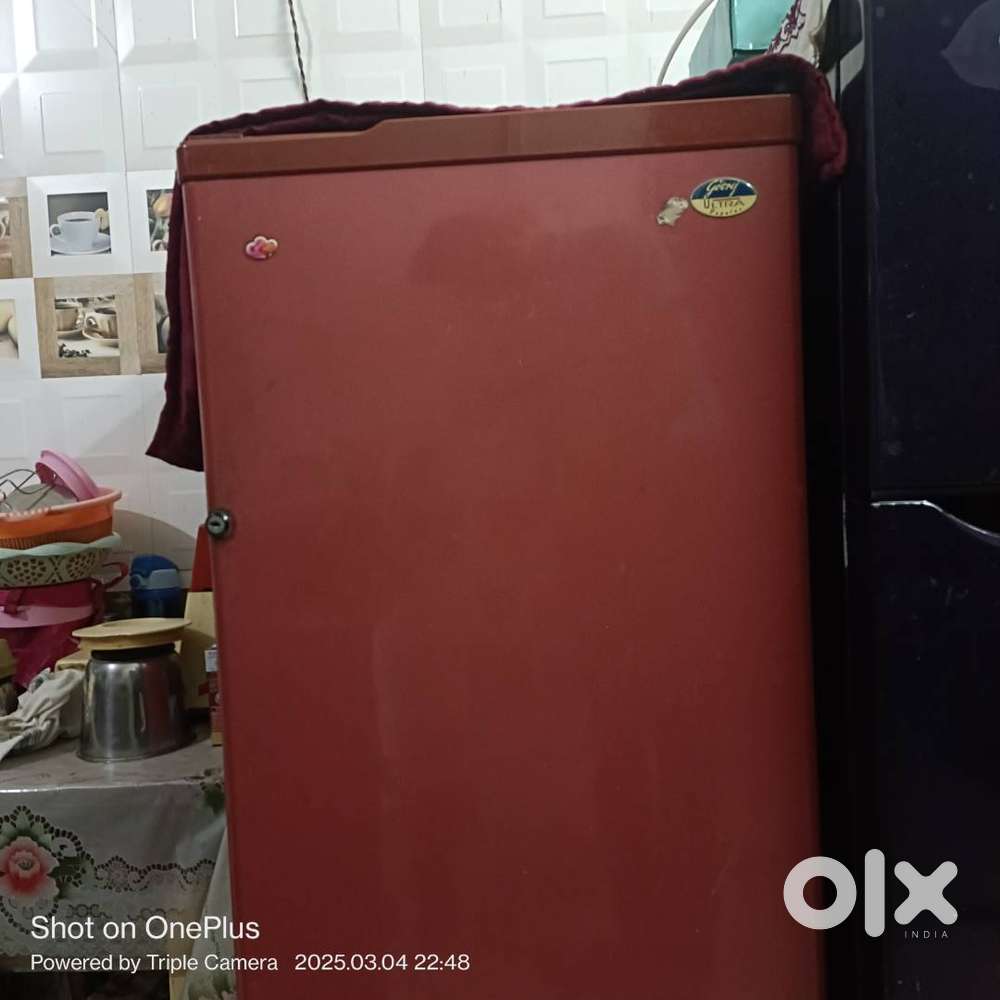 165 lt fridge - Fridges - 1800130936