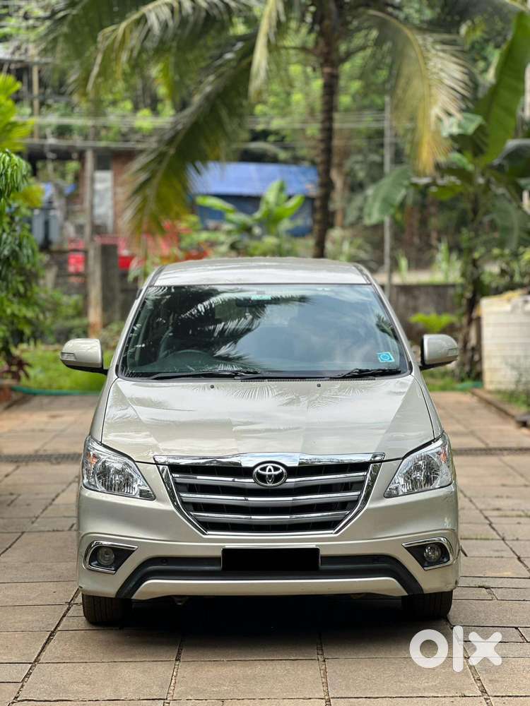 Toyota Innova 2.5 V 7 STR, 2015, Diesel - Cars - 1805044067