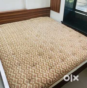 Used king mattress for sale store