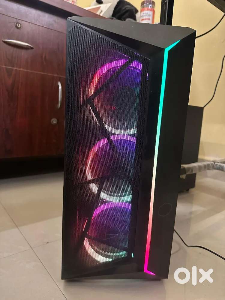 AMD Ryzen 7 5800X, Galax 1650 Dual Fan GPU, Gigabyte X570 AUROS Wifi ...