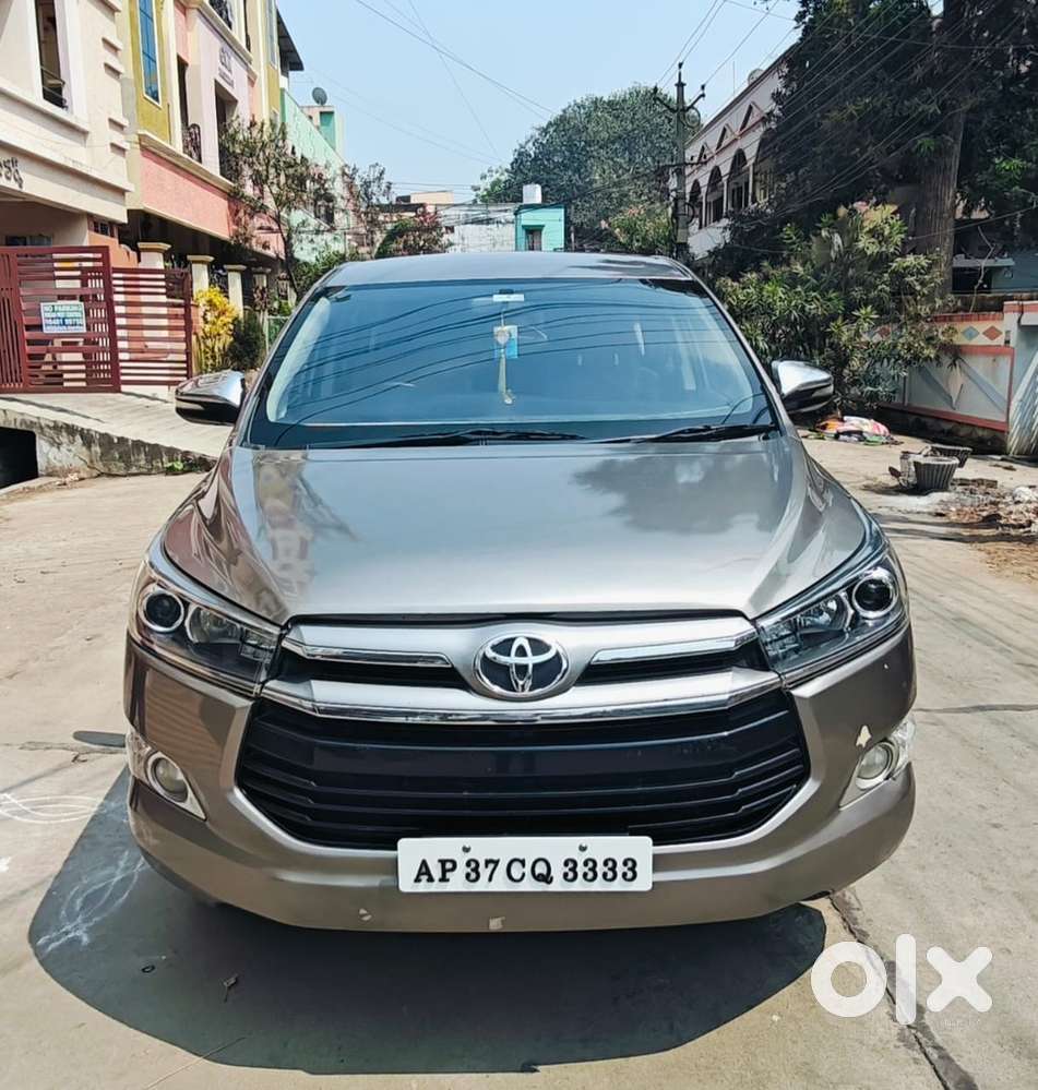 Toyota Innova Crysta 2016 Diesel Well Maintained - Cars - 1803515446
