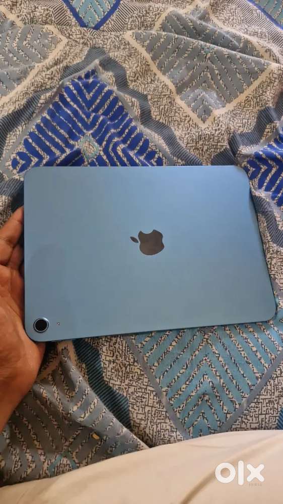 iPad A16 128GB WIFI - Tablets - 1819470785