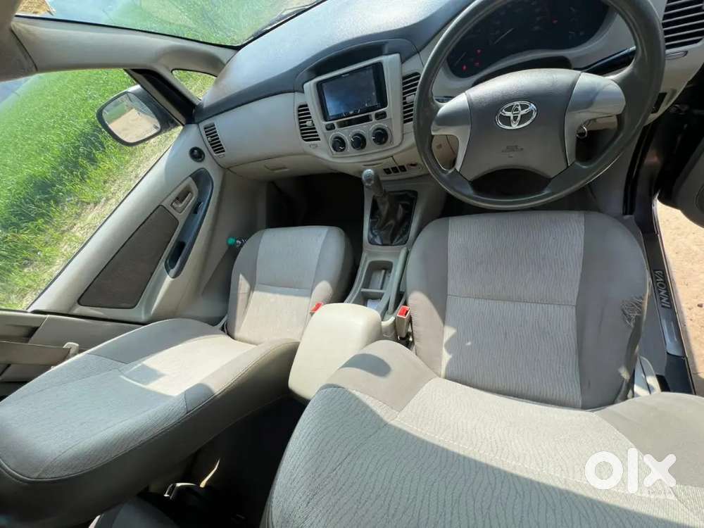 Toyota Innova 2013 Diesel Good Condition - Cars - 1805929511