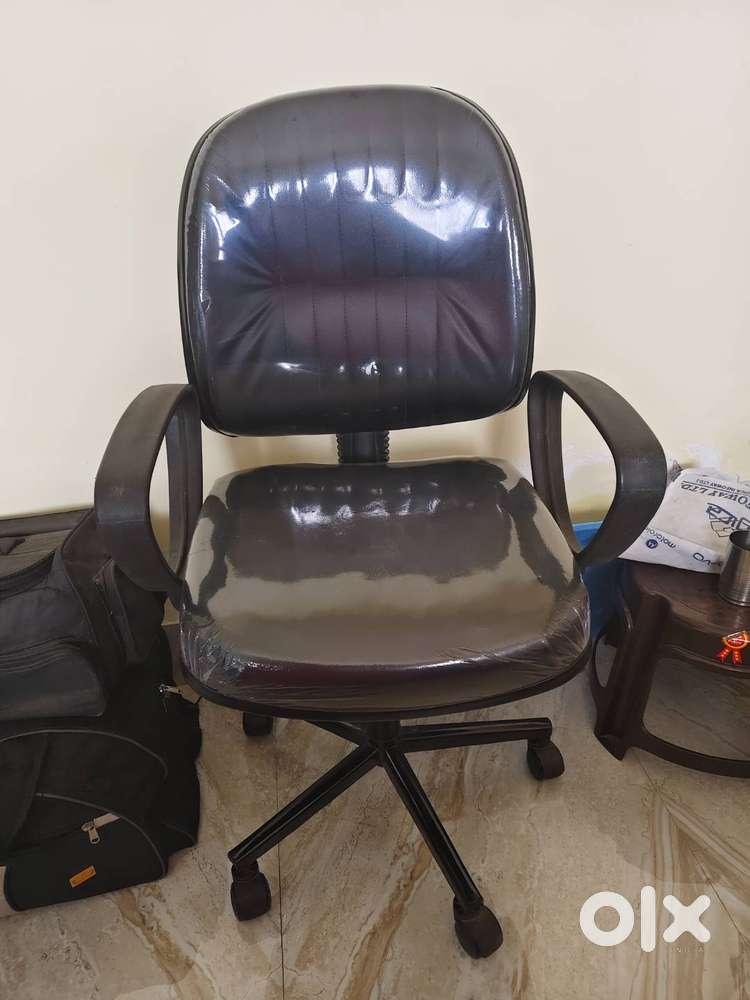 Office Chair Buy Sell Used Furniture in Kolkata OLX
