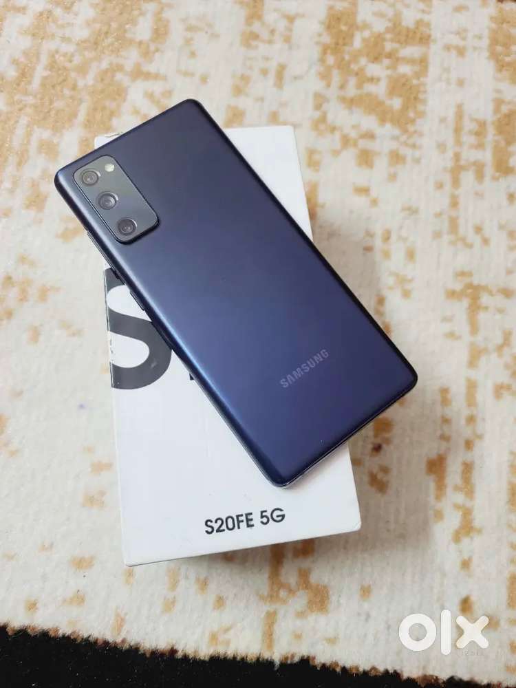 Samsung s20fe 5G 8/128 saste mein best premium phone - Mobile Phones ...
